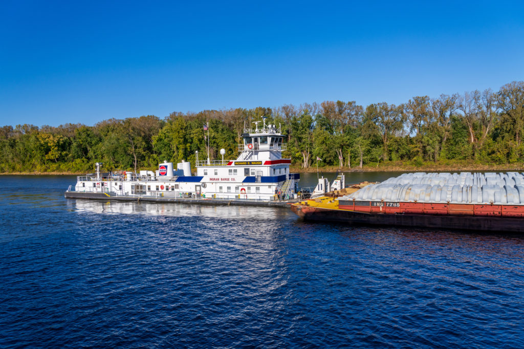 Gauging Declining Mississippi River Water Levels - Agri-Business ...